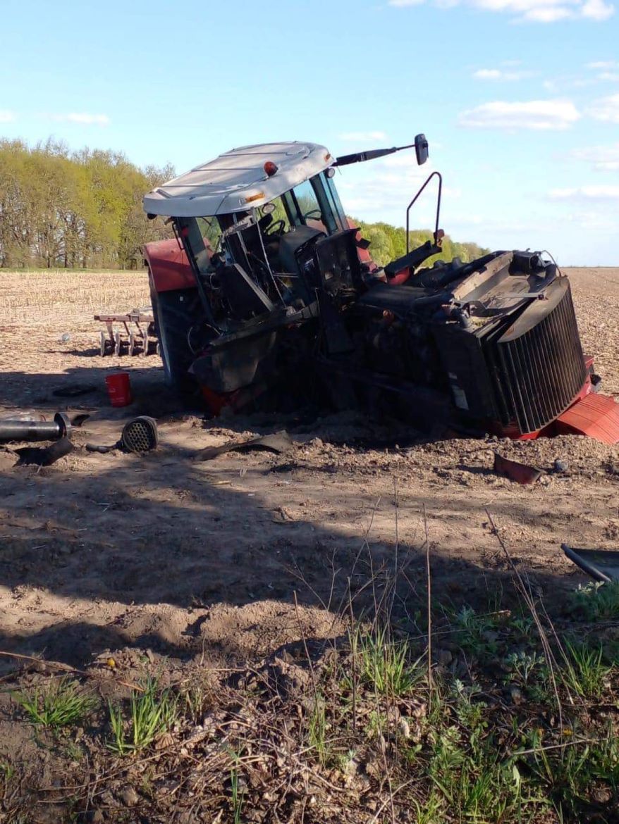 Ukrainian Farmers Dodge Landmines and Rockets as World's Farmers Offer ...