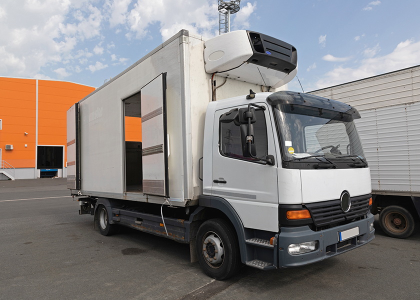 DAT: Spot truck rates continue to slip | The Packer